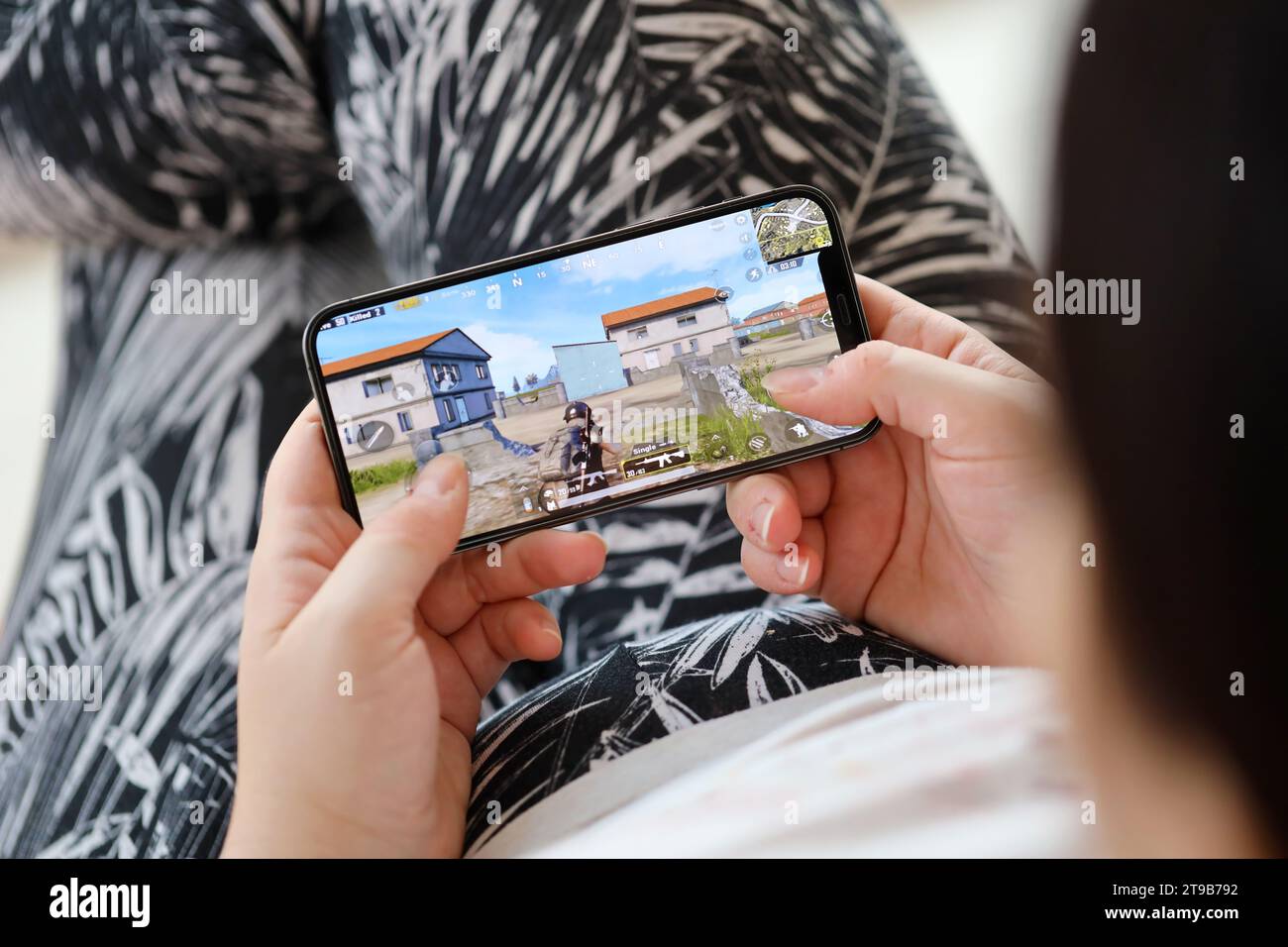 PUBG PlayerUnknowns Battlegrounds mobile iOS game on iPhone 15 ...