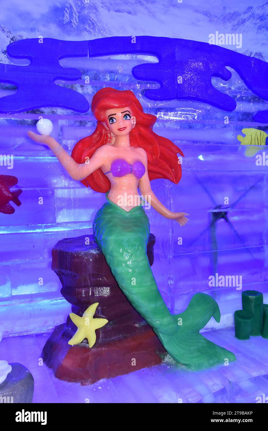 Snow, Ice World, Ice Sculptures playground, Phnomh Penh, Cambodia ...