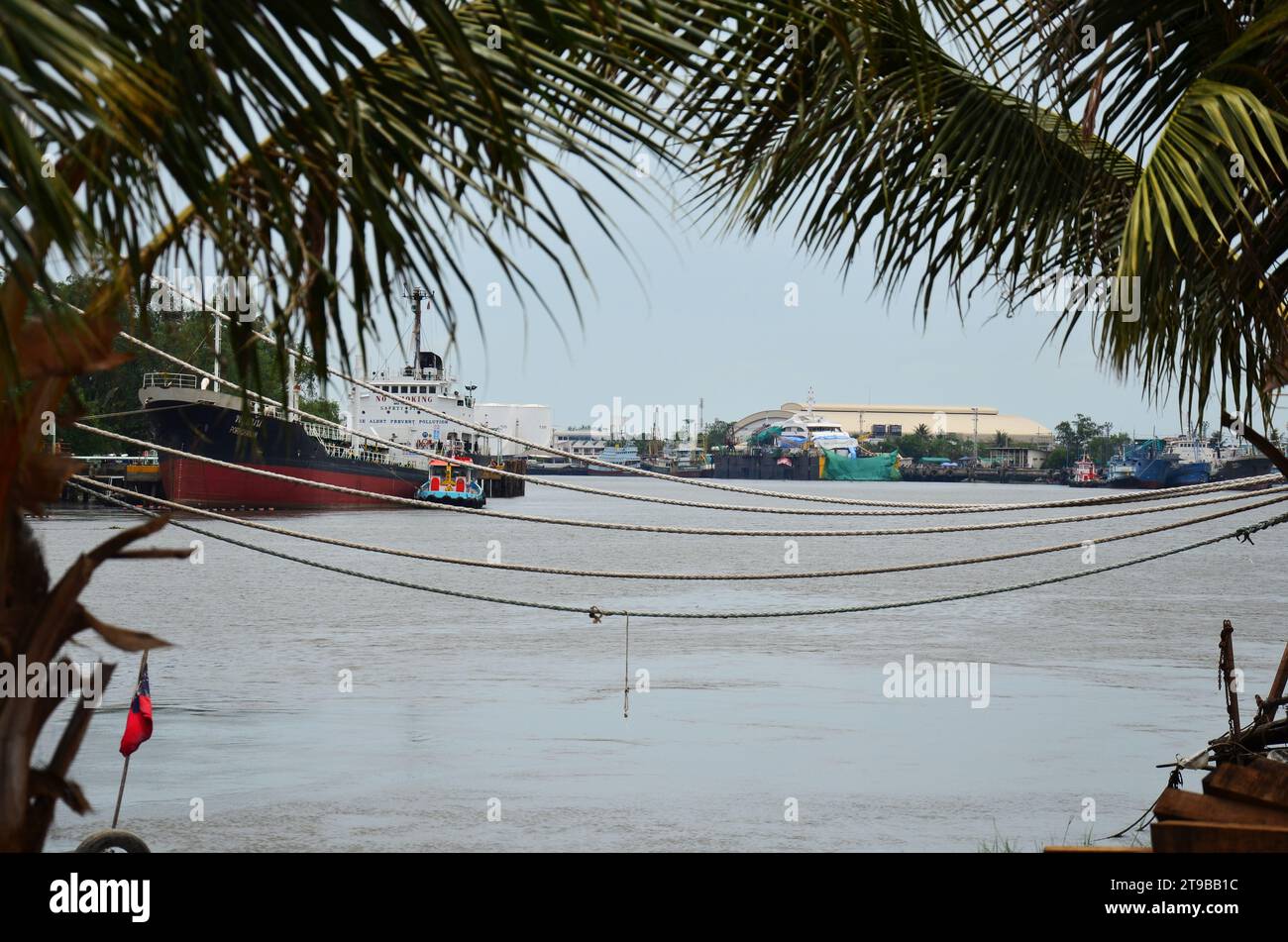 Container carrier ship or General cargo sea freight vessel stop in Tha ...