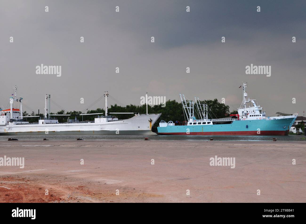 Container carrier ship or General cargo sea freight vessel stop in Tha ...