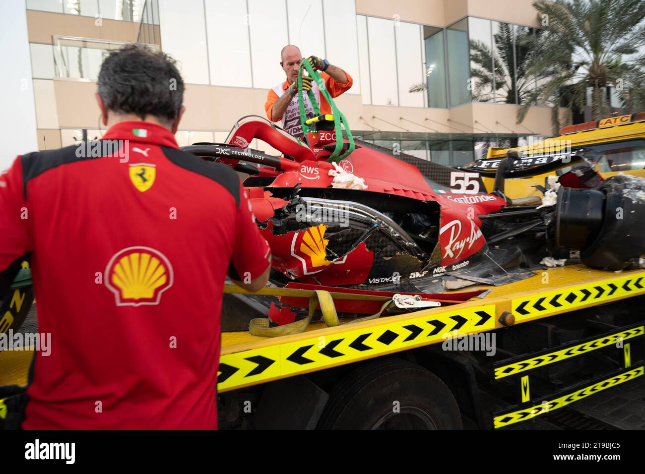 Sapporo, Japan. 24th Nov, 2023. Scuderia Ferrari mechanics and race ...