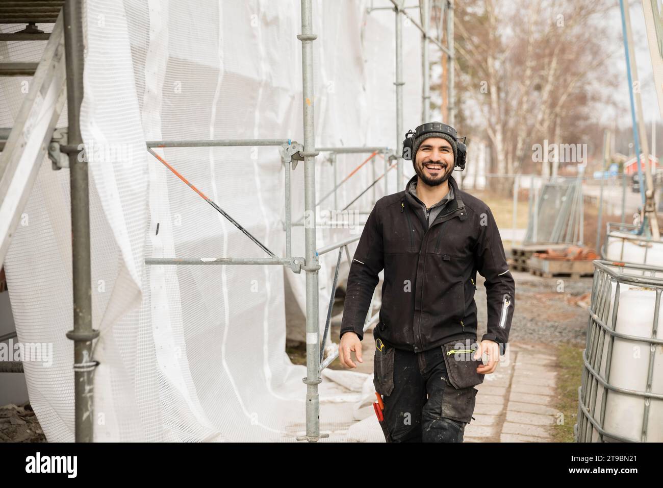 One day from building construction hi-res stock photography and images ...