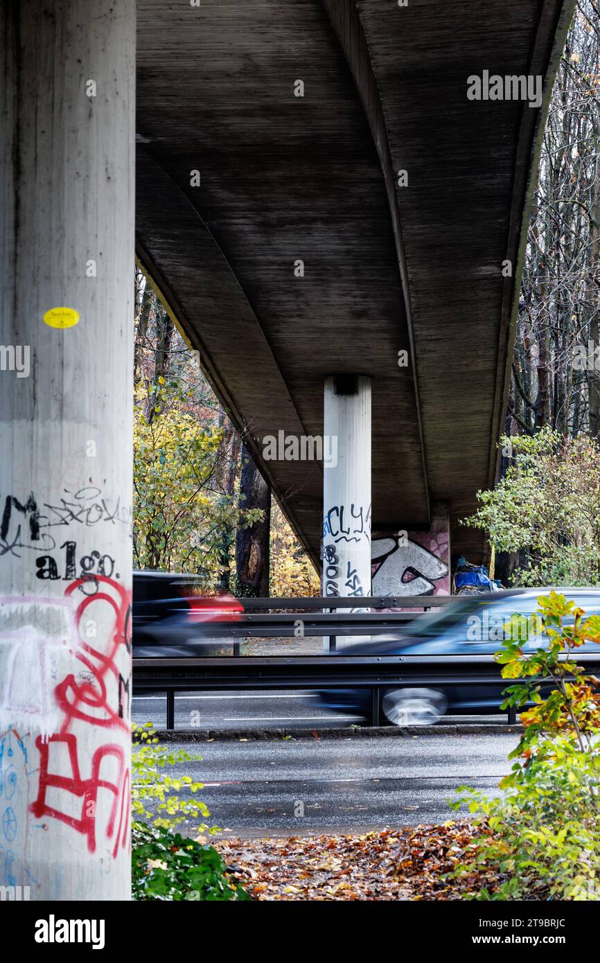 Munich, Germany. 24th Nov, 2023. Traffic flows under a pedestrian ...