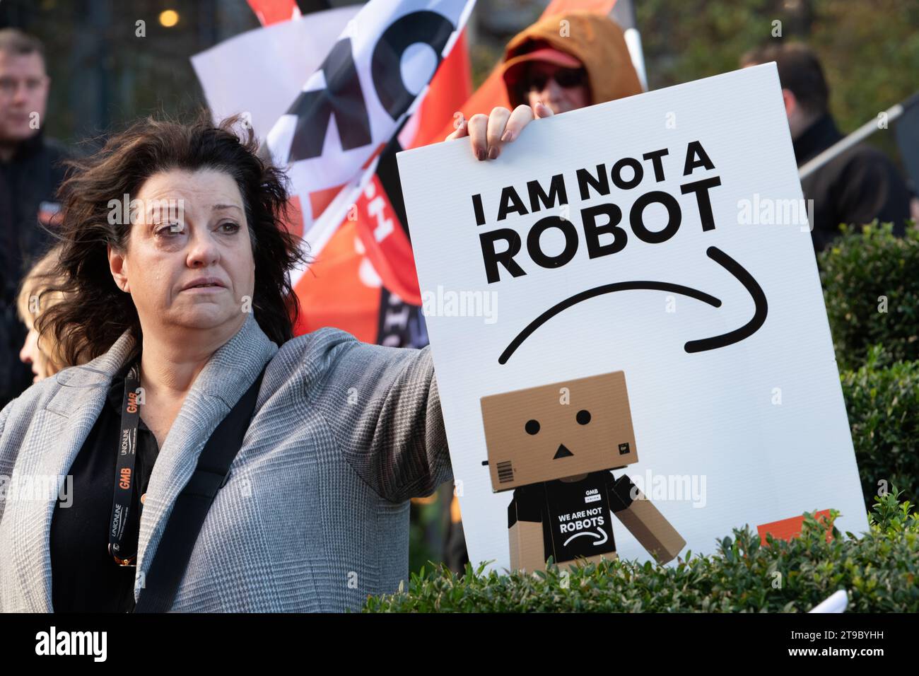 Gmb union amazon protest hi-res stock photography and images - Alamy