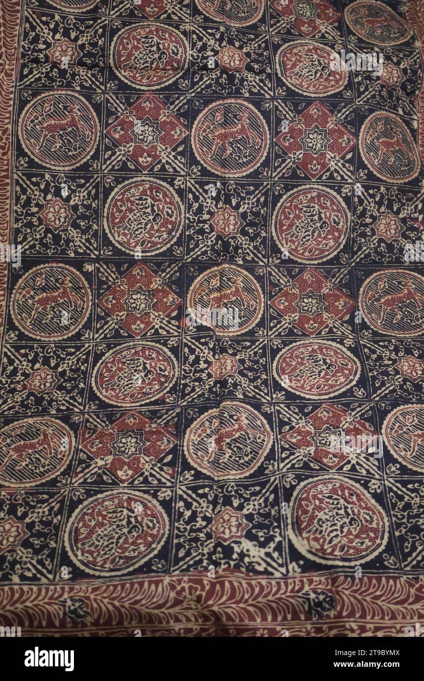 Batik jambi hi-res stock photography and images - Alamy