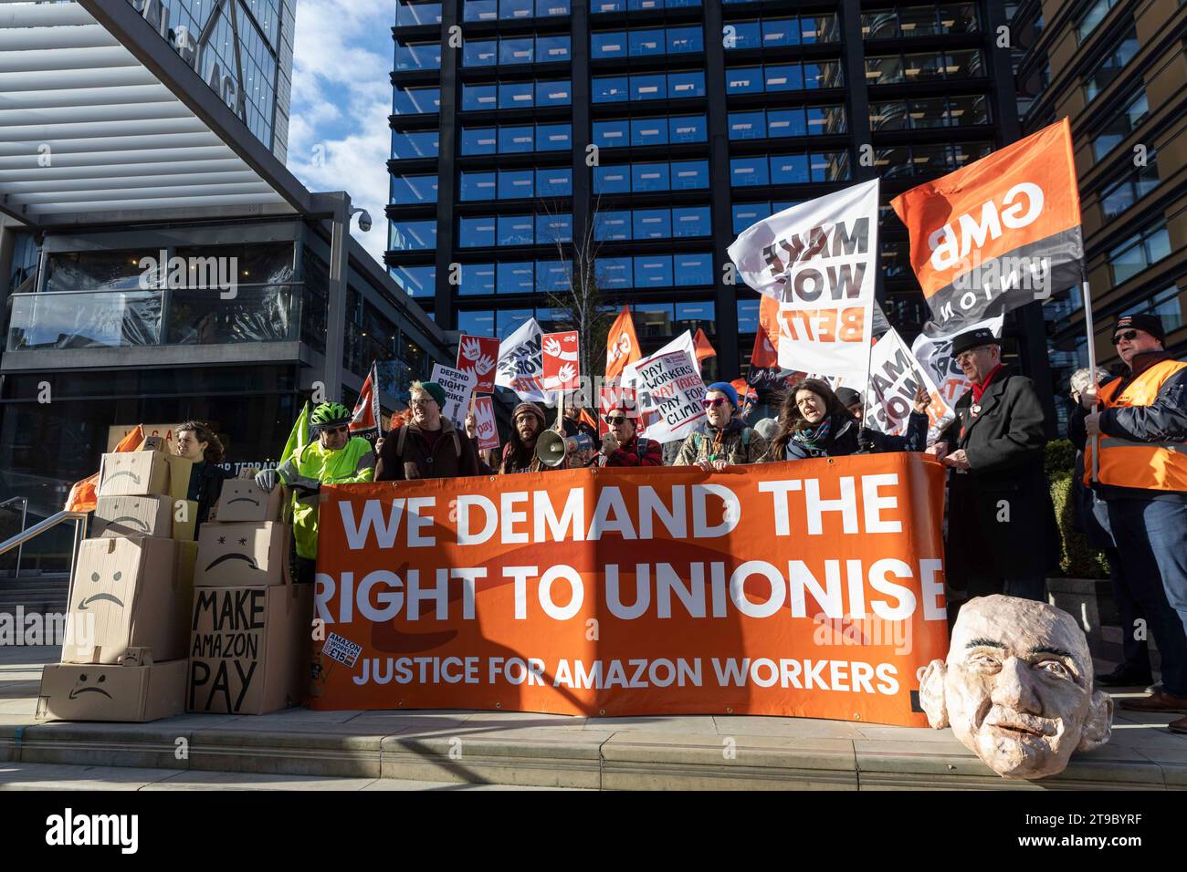 London, UK. 24th November 2023. The GMB union protest outside Amazon ...