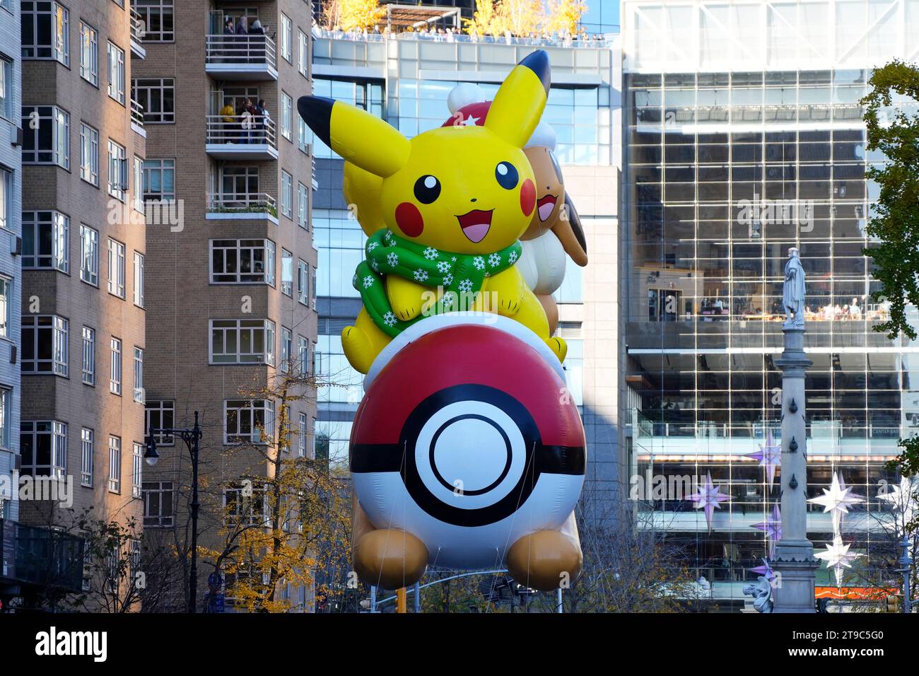 The Pikachu and Eevee balloon floats in the Macy's Thanksgiving Day ...