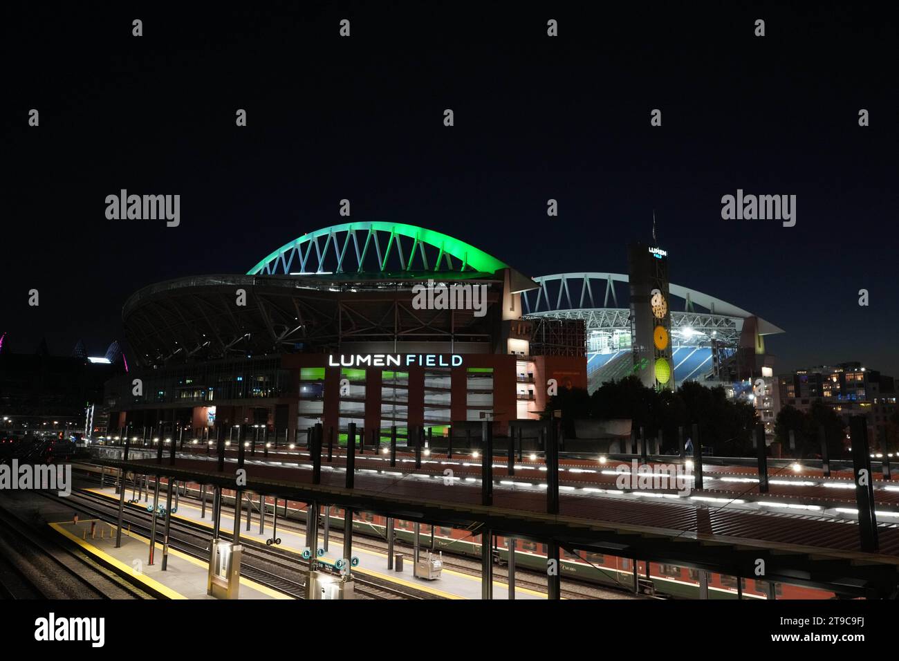 Lumen field general view hi-res stock photography and images - Alamy