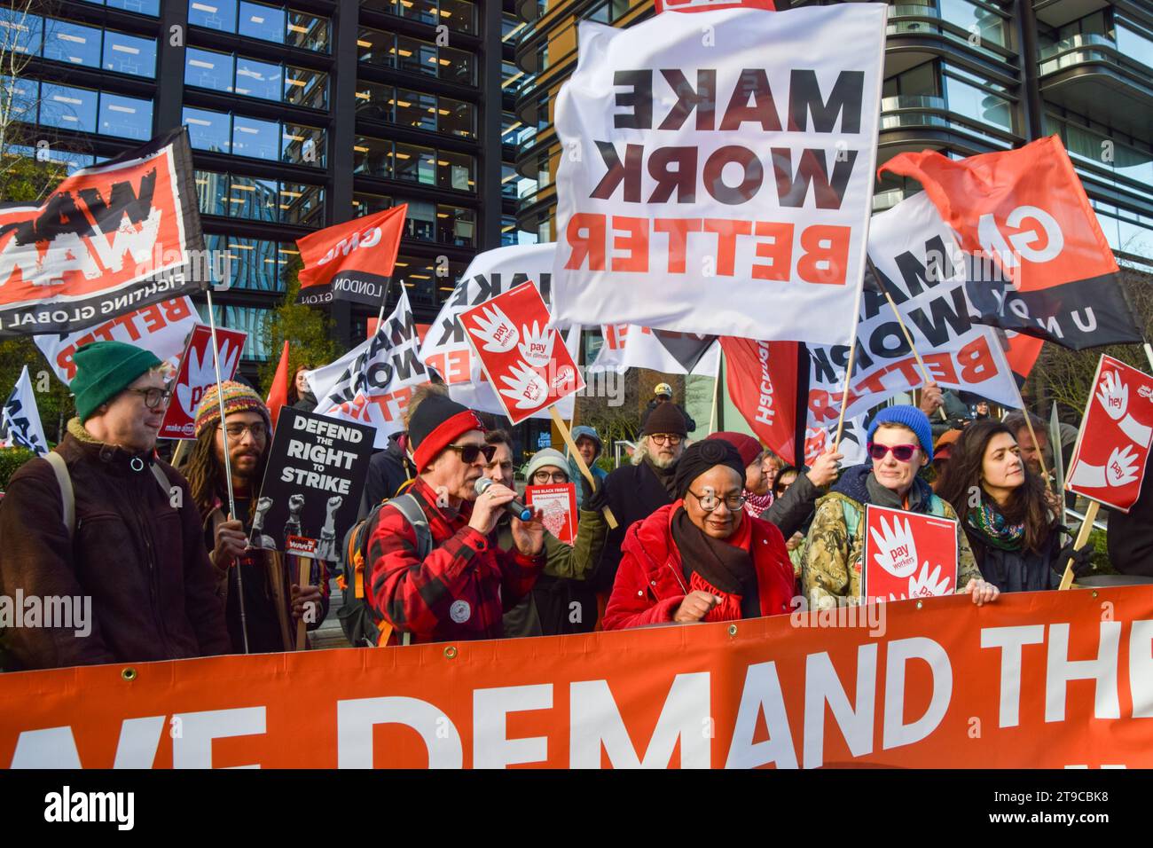Amazon strike uk hi-res stock photography and images - Alamy