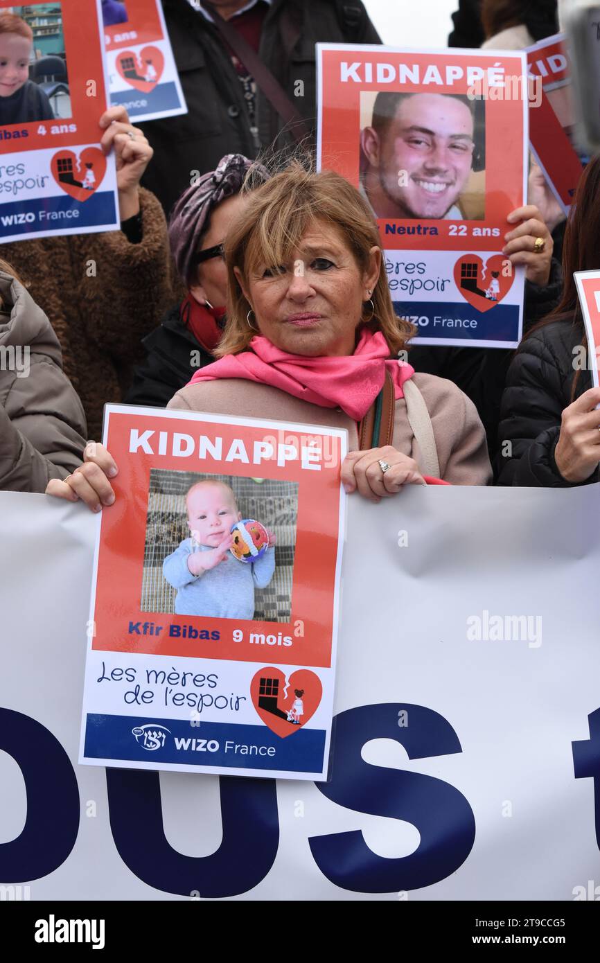 Rassemblement à l'appel de WIZO France pour la libération de tous les otages détenus par le ...