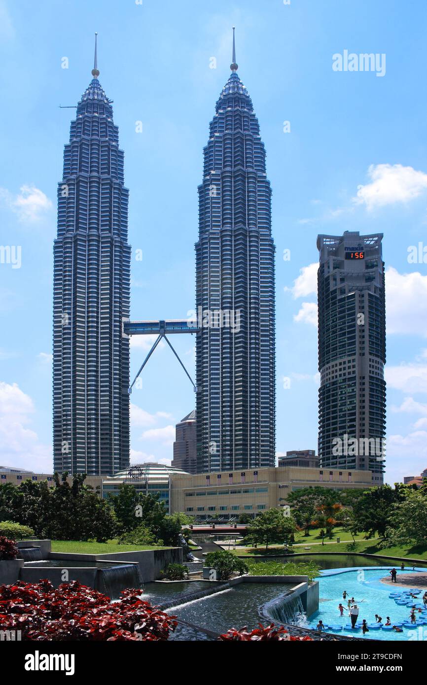 Kuala Lumpur, Malaysia - August 24 2007: The Petronas Towers and the ...