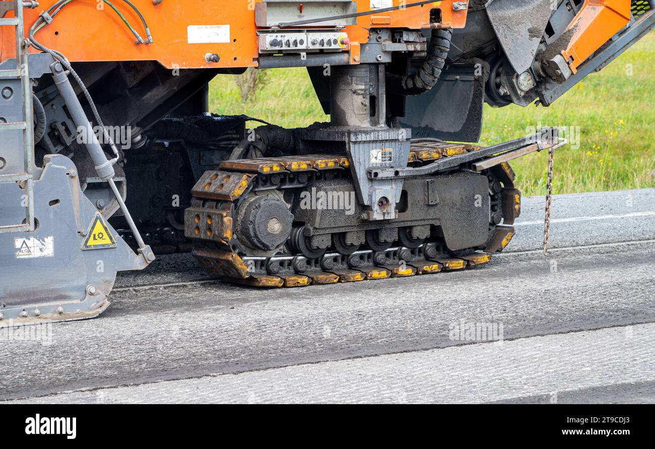 Pavement planer hi-res stock photography and images - Alamy