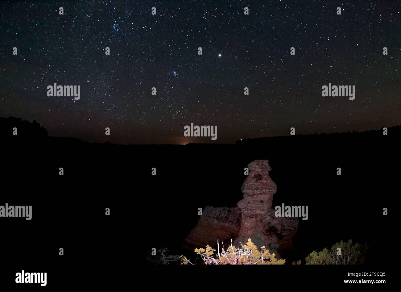 The starry night sky over Grand Canyon South Rim Arizona viewed from ...