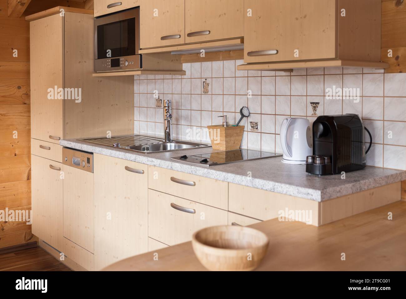 Real comfort wooden kitchen hi-res stock photography and images - Alamy