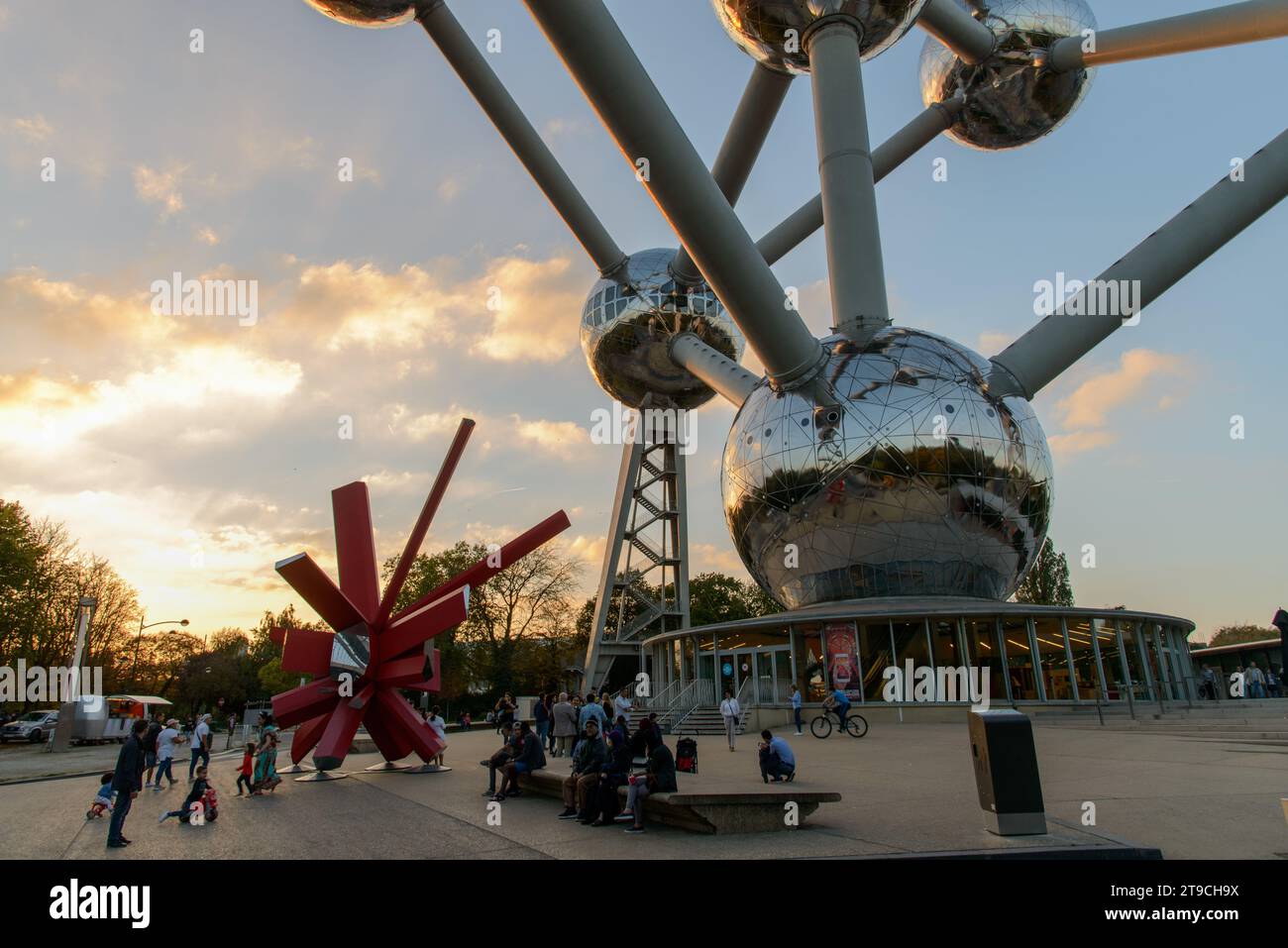 Atomium Building Tour in Brussels Belgium Stock Photo - Alamy