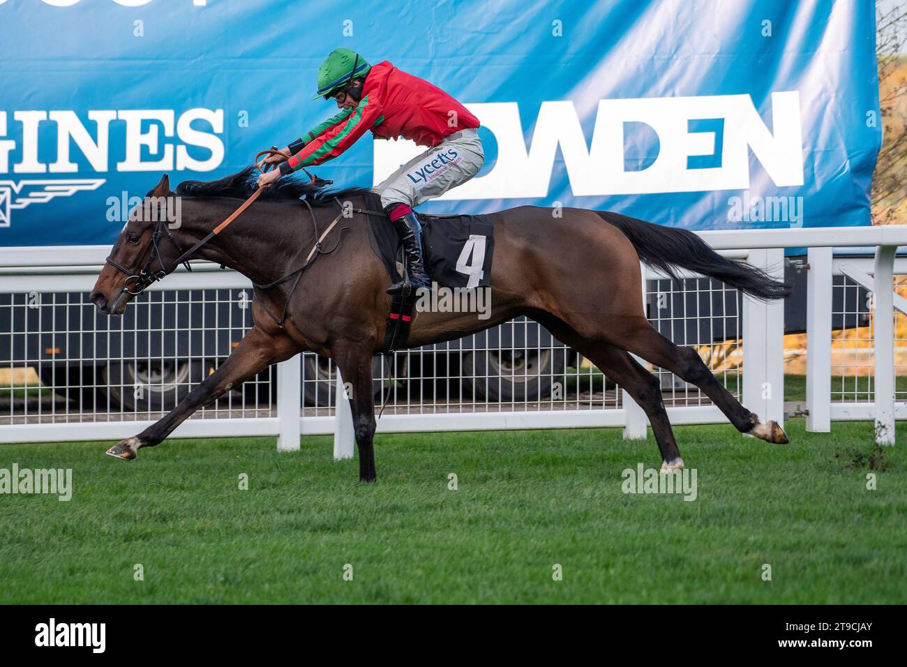 Henry daly trainer hi-res stock photography and images - Alamy