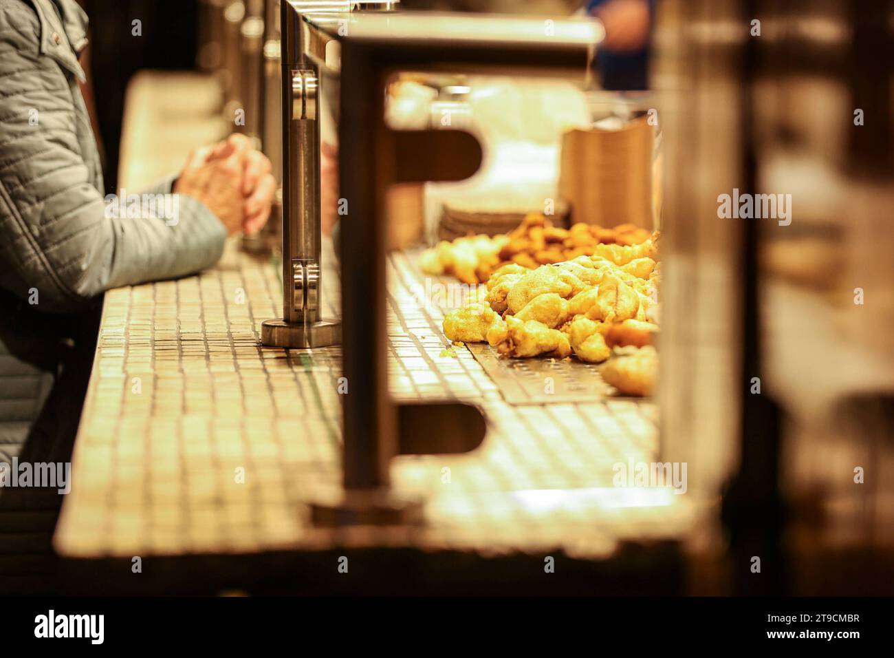 Weihnachtsmarkt in Bonn 2023 Backfisch - In der Vorweihnachtszeit 24 ...