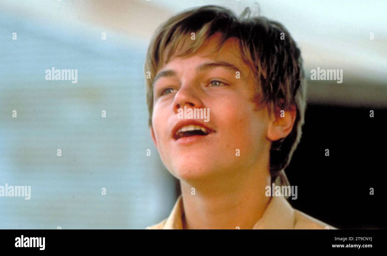WHAT'S EATING GILBERT GRAPE ? 1993 Paramount Pictures film with Leonardo DiCaprio Stock Photo ...