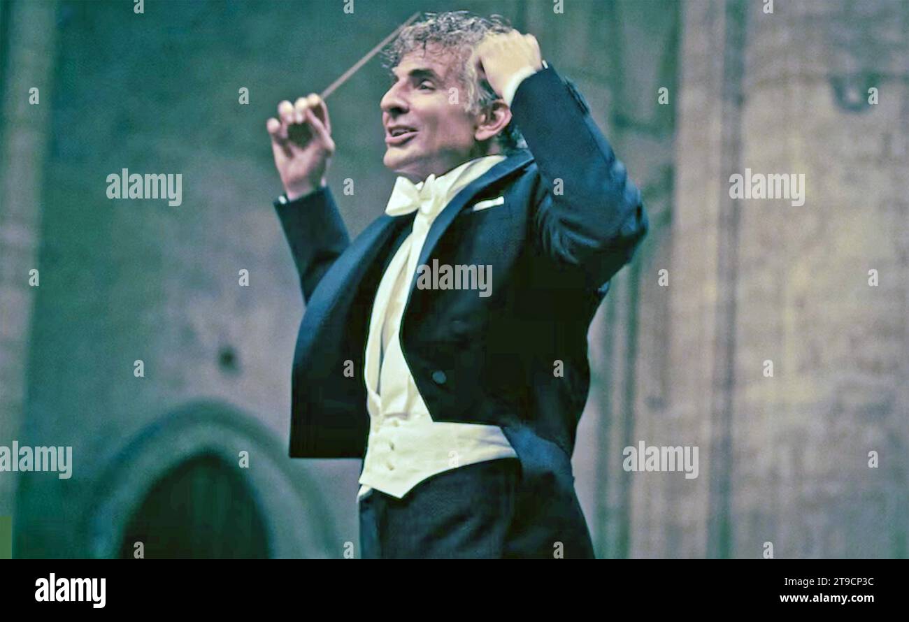 MAESTRO 2023 Netflix film biopic of Leonard Bernstein played by Bradley ...