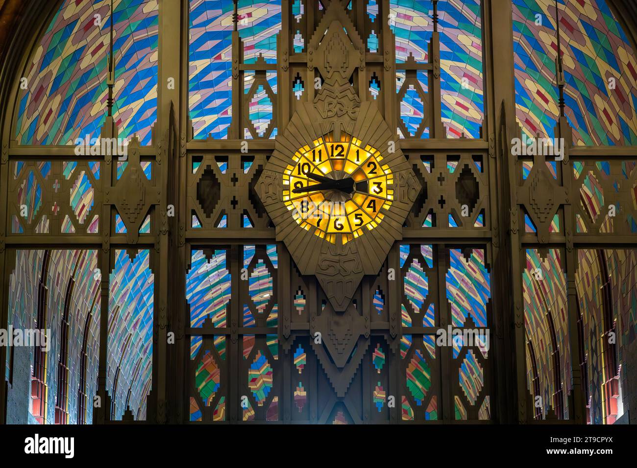 Guardian Building, built in 1927, entrance from the lobby into the ...