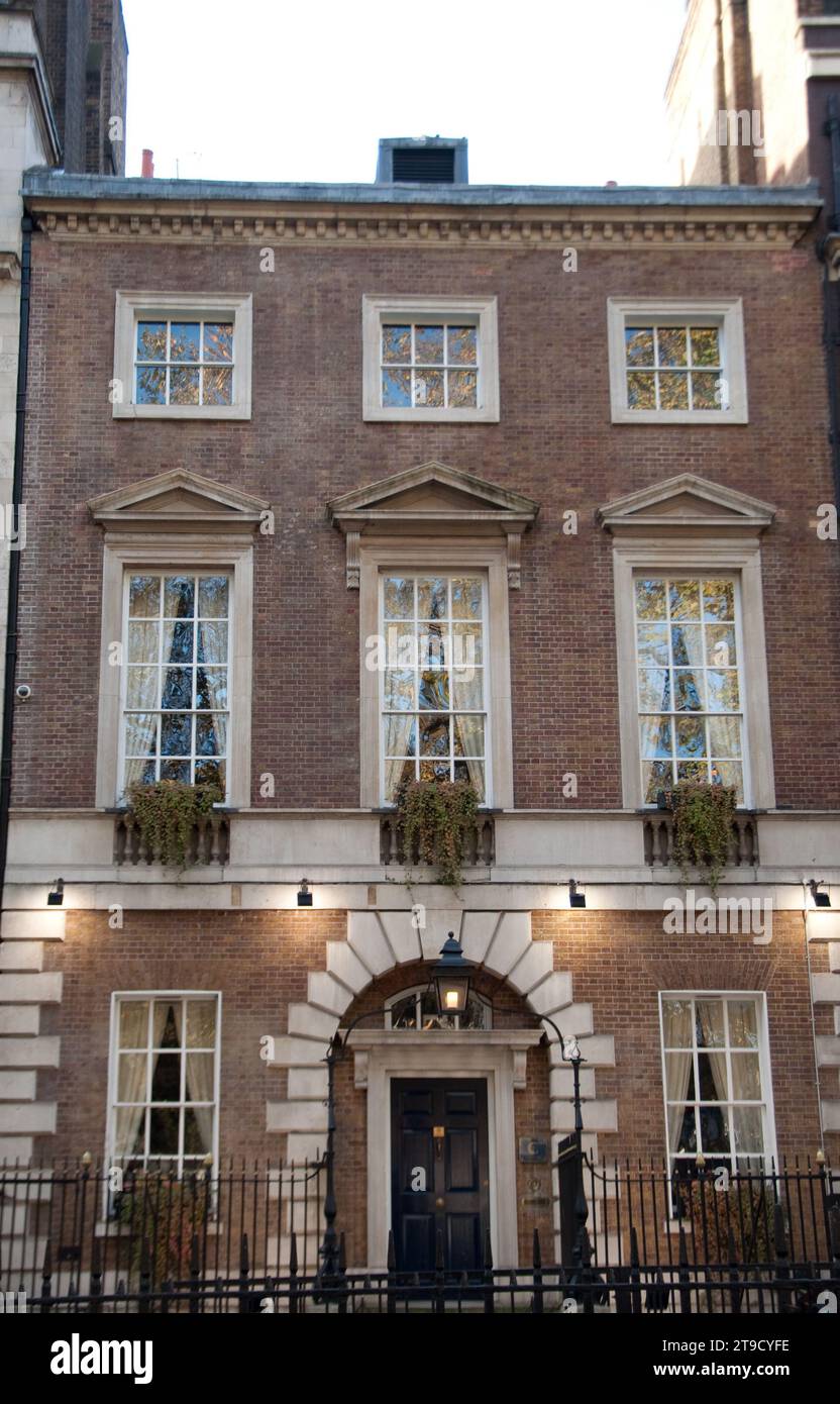 Fine Example of Georgian Architecture, Berkeley Square, London, UK ...