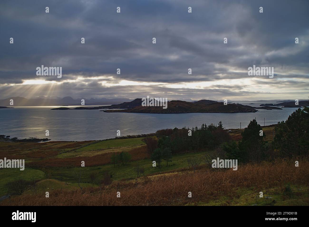 Cloud and sun rys hi-res stock photography and images - Alamy