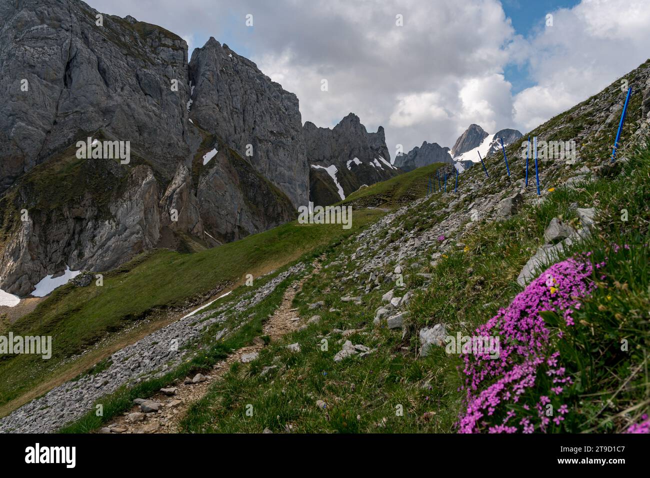 Wonderful hike in the Alpstein mountains from Wasserauen to Meglisalp ...