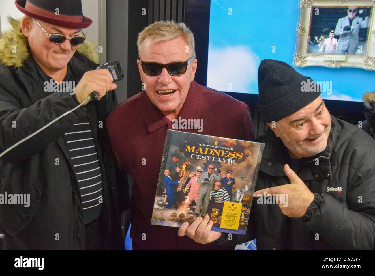 Madness group hi-res stock photography and images - Alamy