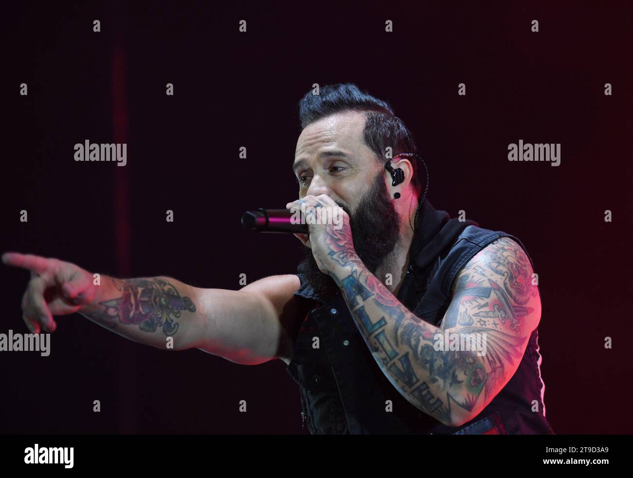 November 21, 2023, Norfolk, Virginia, USA: Skillet member JOHN COOPER ...