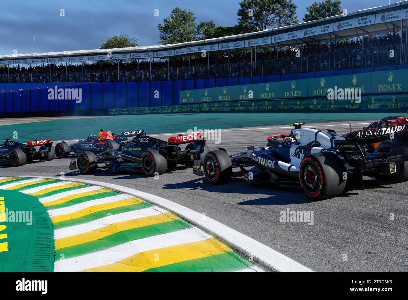 Sao Paulo, Brazil. 4th Nov, 2023. Start Sprint, #44 Lewis Hamilton (GBR ...