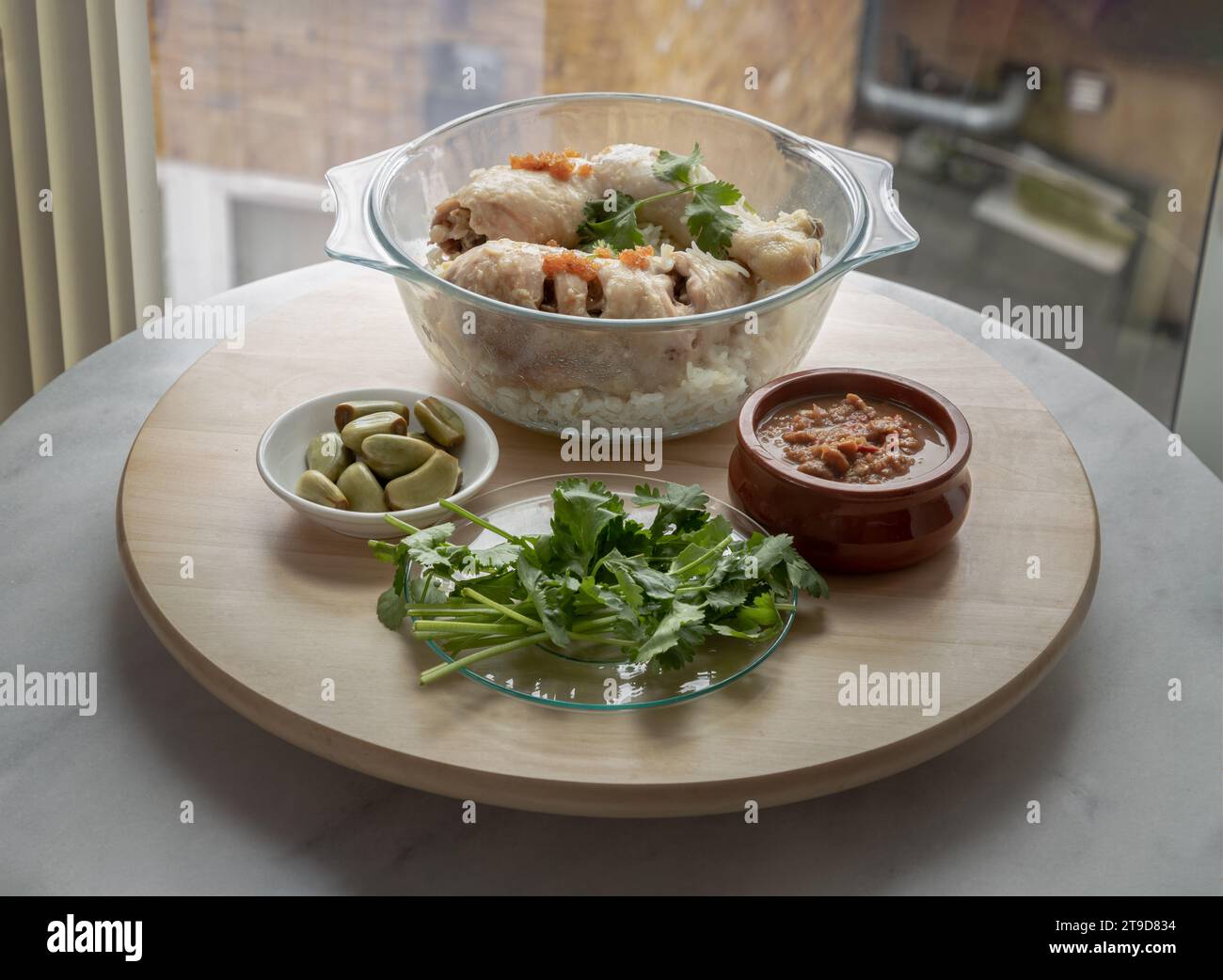 Delicious Steam chicken with rice (Hainanese chicken rice) serve with ...