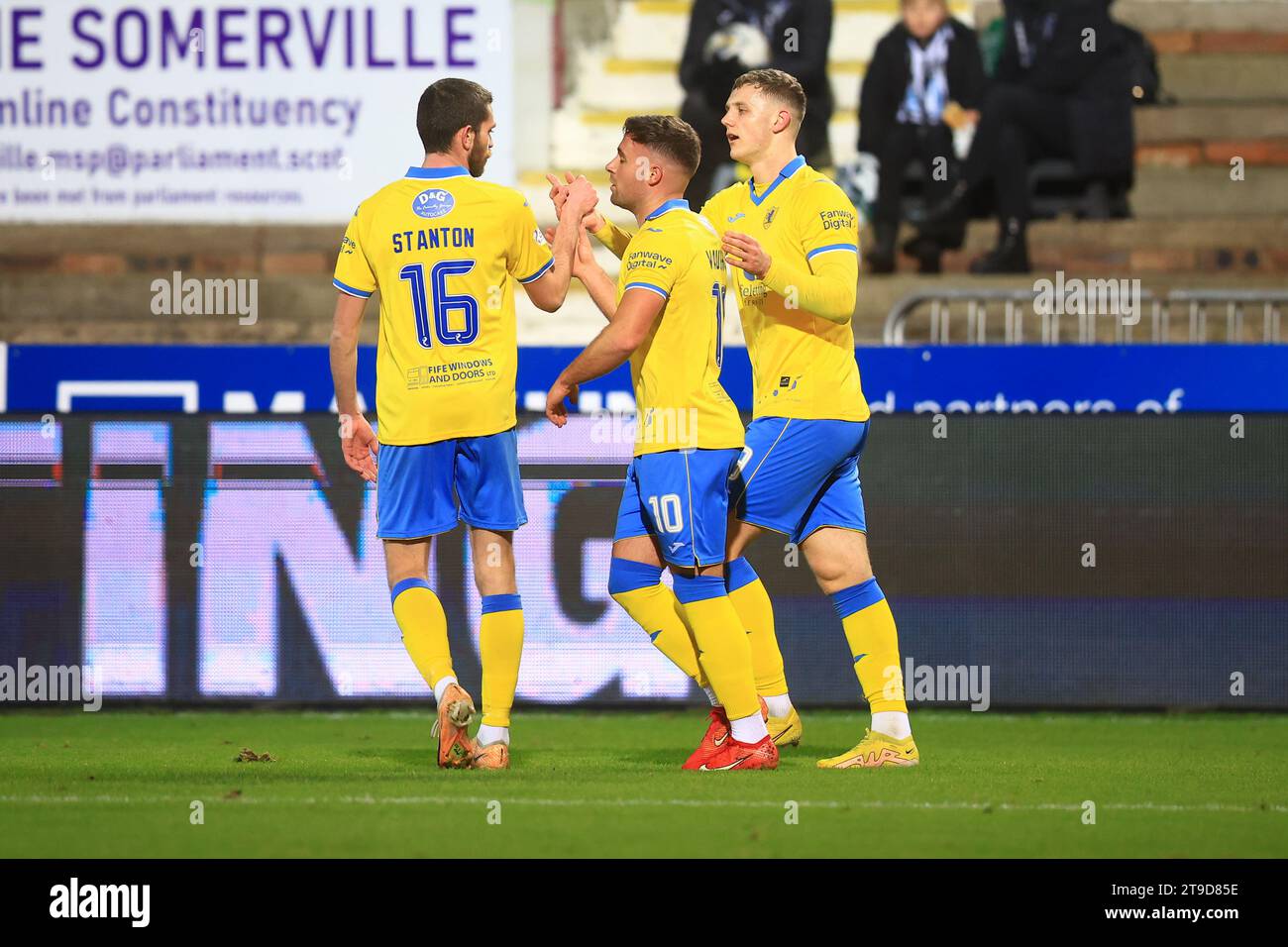East End Park, Dunfermline, UK. 24th Nov, 2023. Scottish Cup Football ...