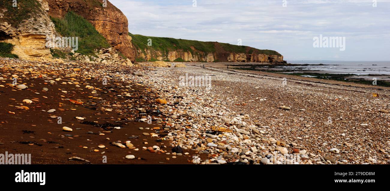BLACKHALL ROCKS BEACH, COUNTY DURHAM Stock Photo - Alamy