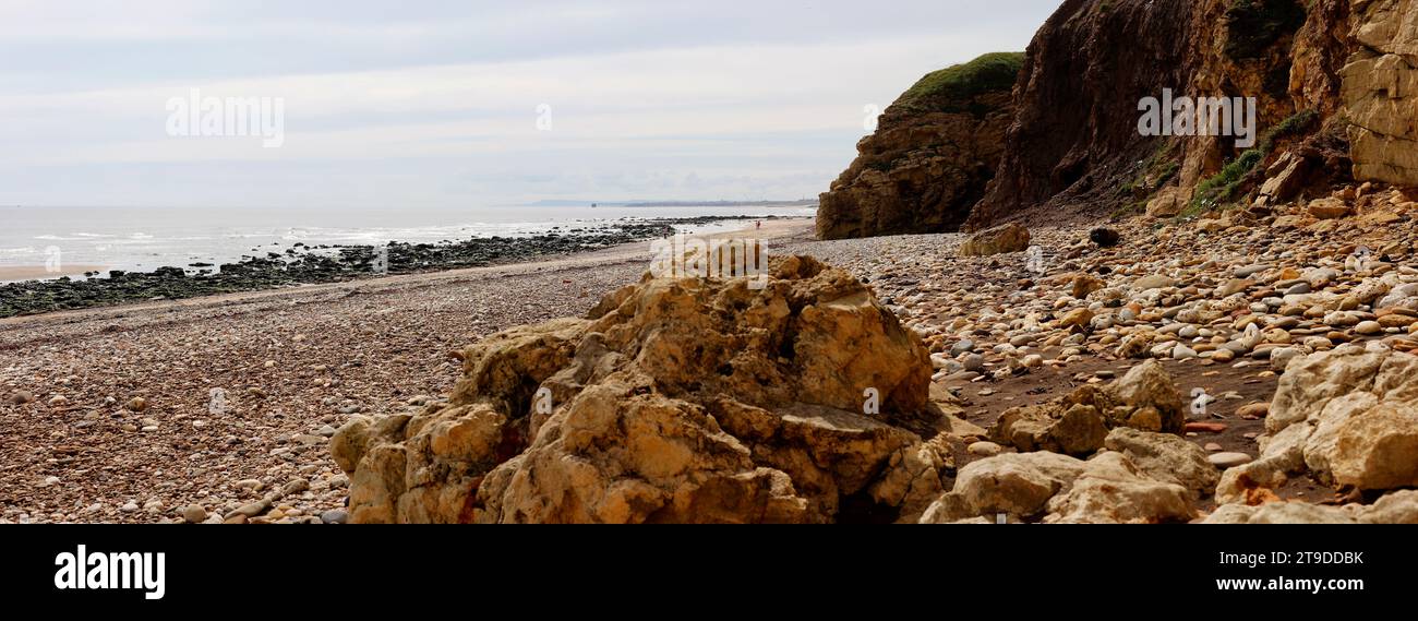 BLACKHALL ROCKS BEACH, COUNTY DURHAM Stock Photo - Alamy