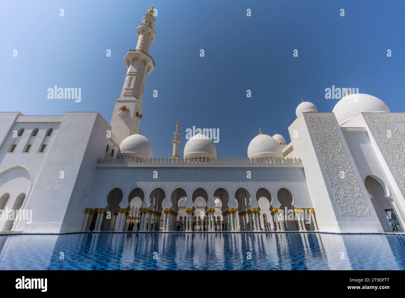 Abu Dhabi, United Arab Emirates - October 08, 2023: Exterior courtyard ...