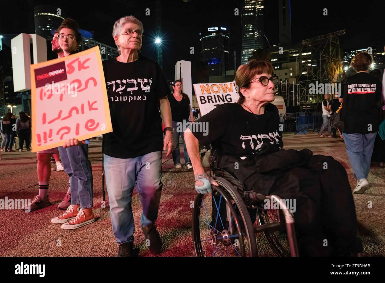 Jerusalem, Israel. 18th Nov, 2023. A physically disabled person in a ...