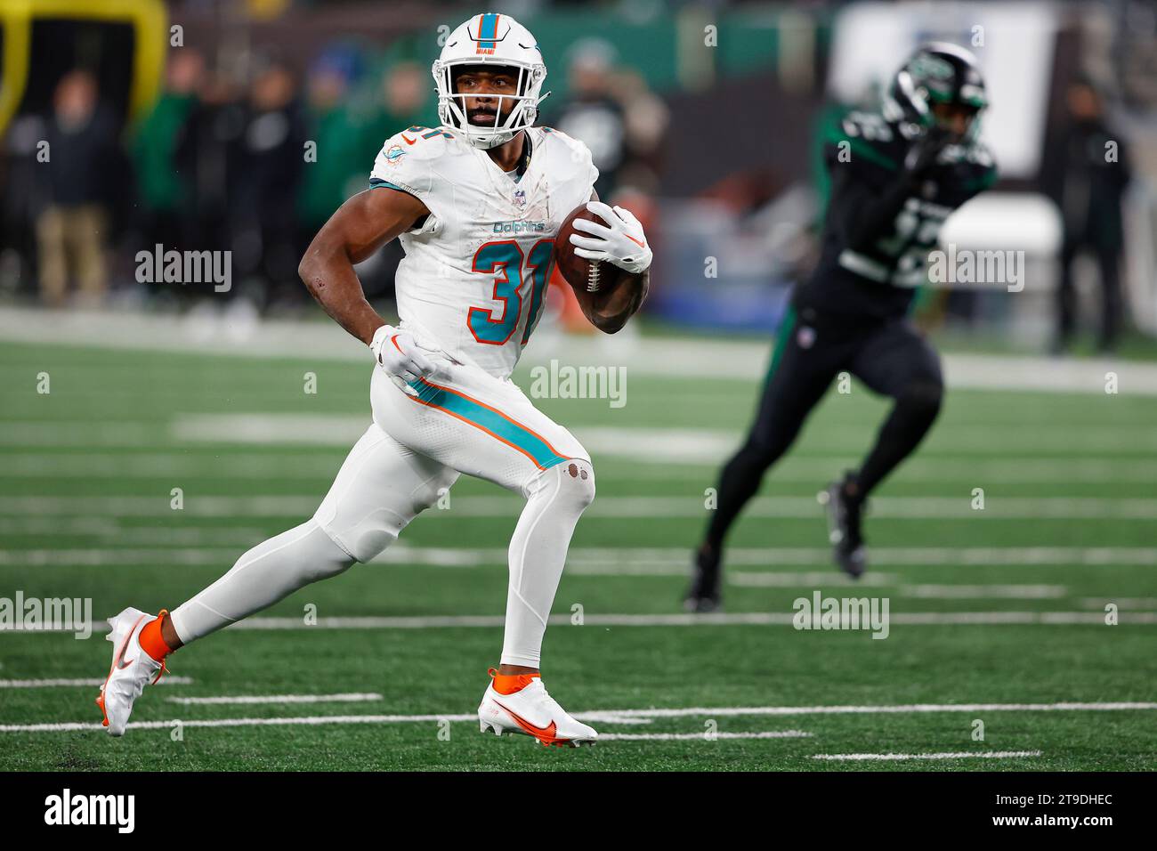 Miami Dolphins running back Raheem Mostert (31) runs for a touchdown against the New York Jets ...