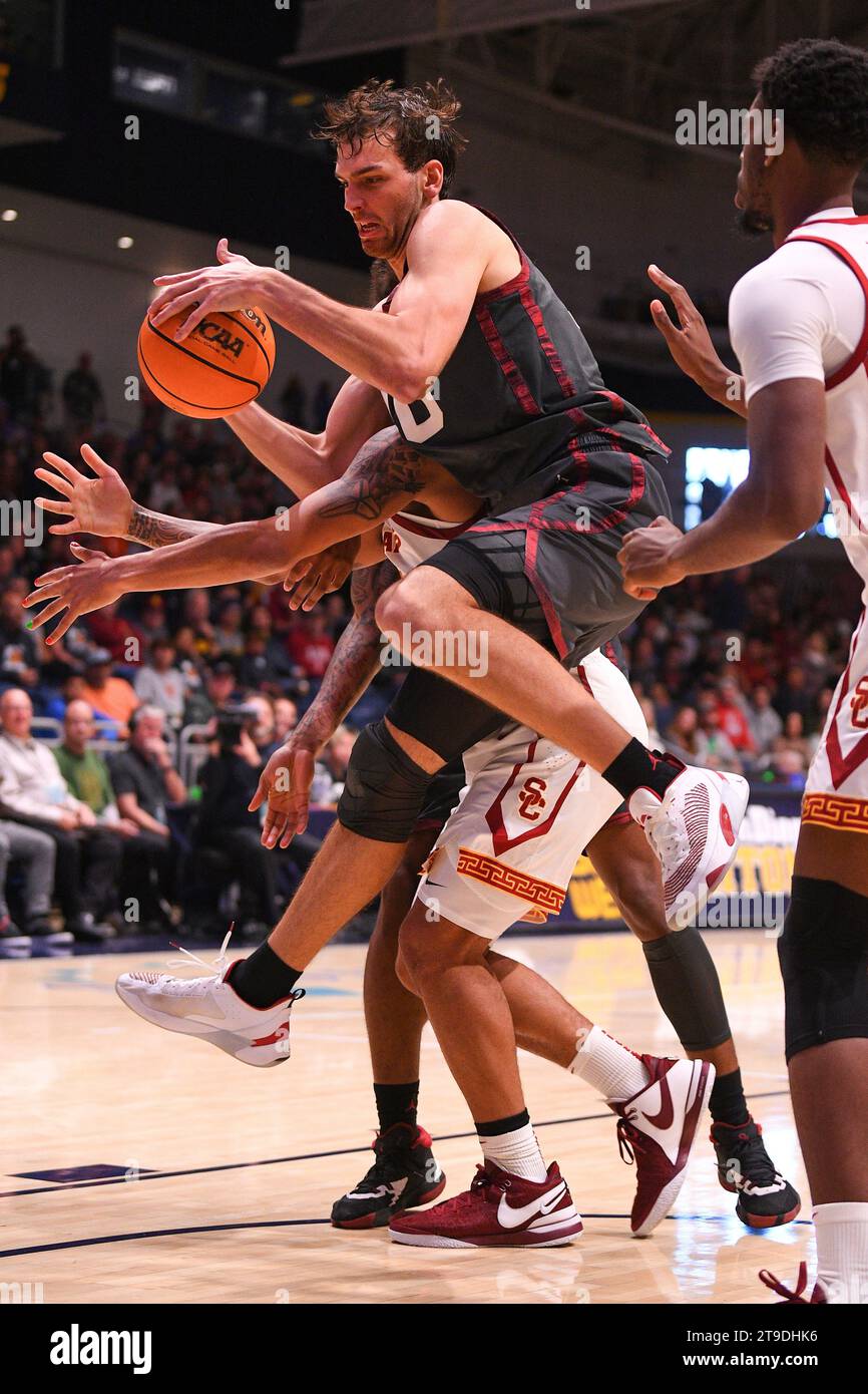 SAN DIEGO, CA - NOVEMBER 24: Oklahoma Sooners forward Sam Godwin (10 ...