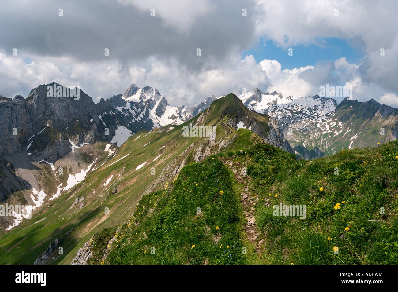 Wonderful hike in the Alpstein mountains from Wasserauen to Meglisalp ...