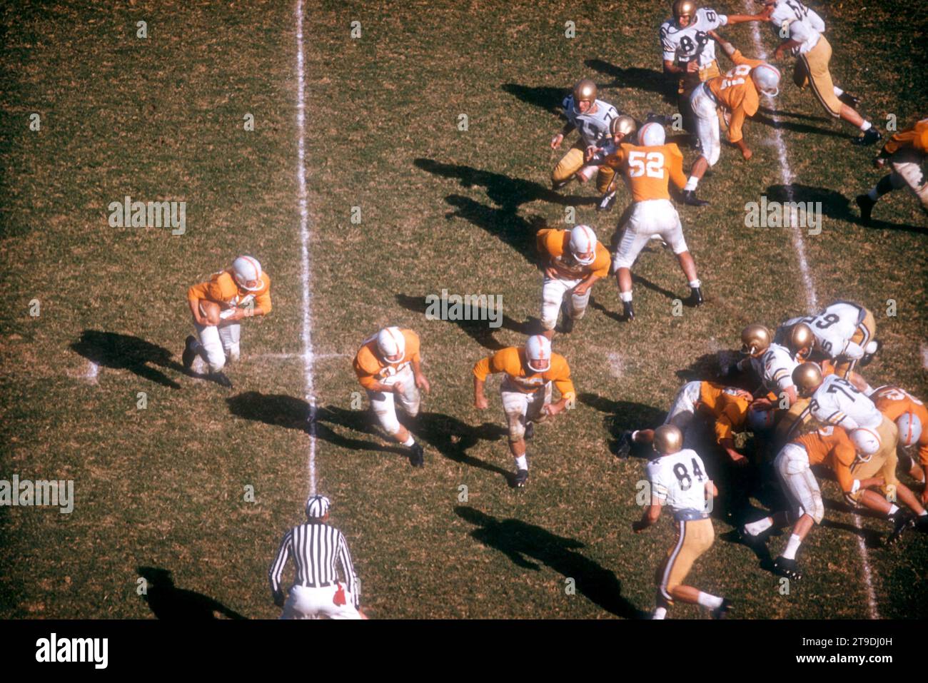ATLANTA, GA - OCTOBER 11: Billy Majors #44 of the Tennessee Volunteers ...