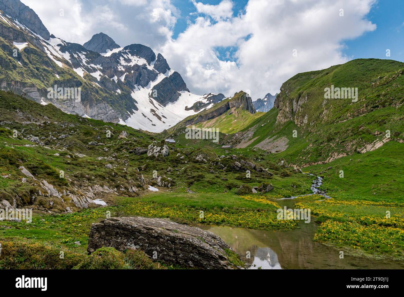 Wonderful hike in the Alpstein mountains from Wasserauen to Meglisalp ...