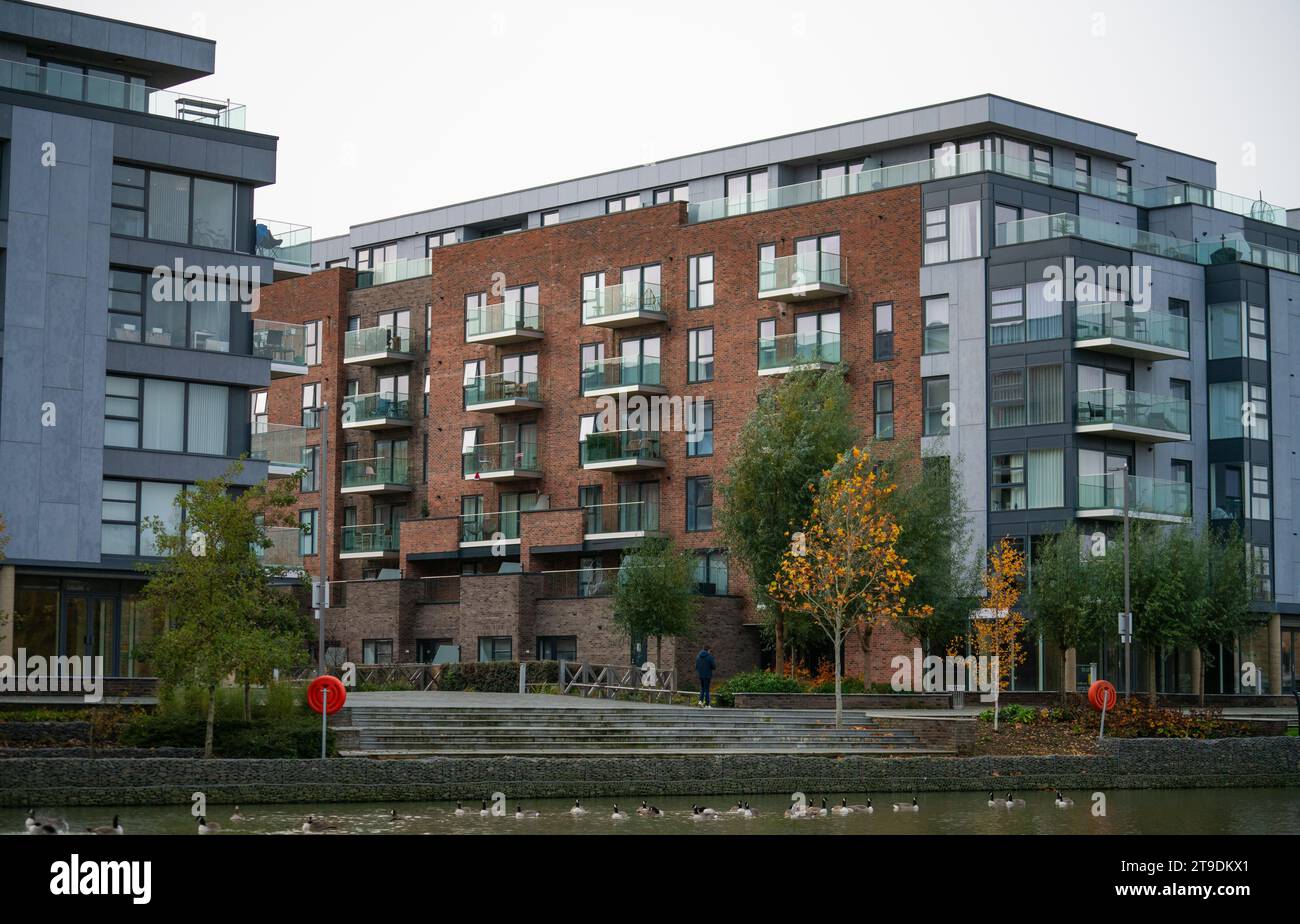 Peterborough embankment hi-res stock photography and images - Alamy