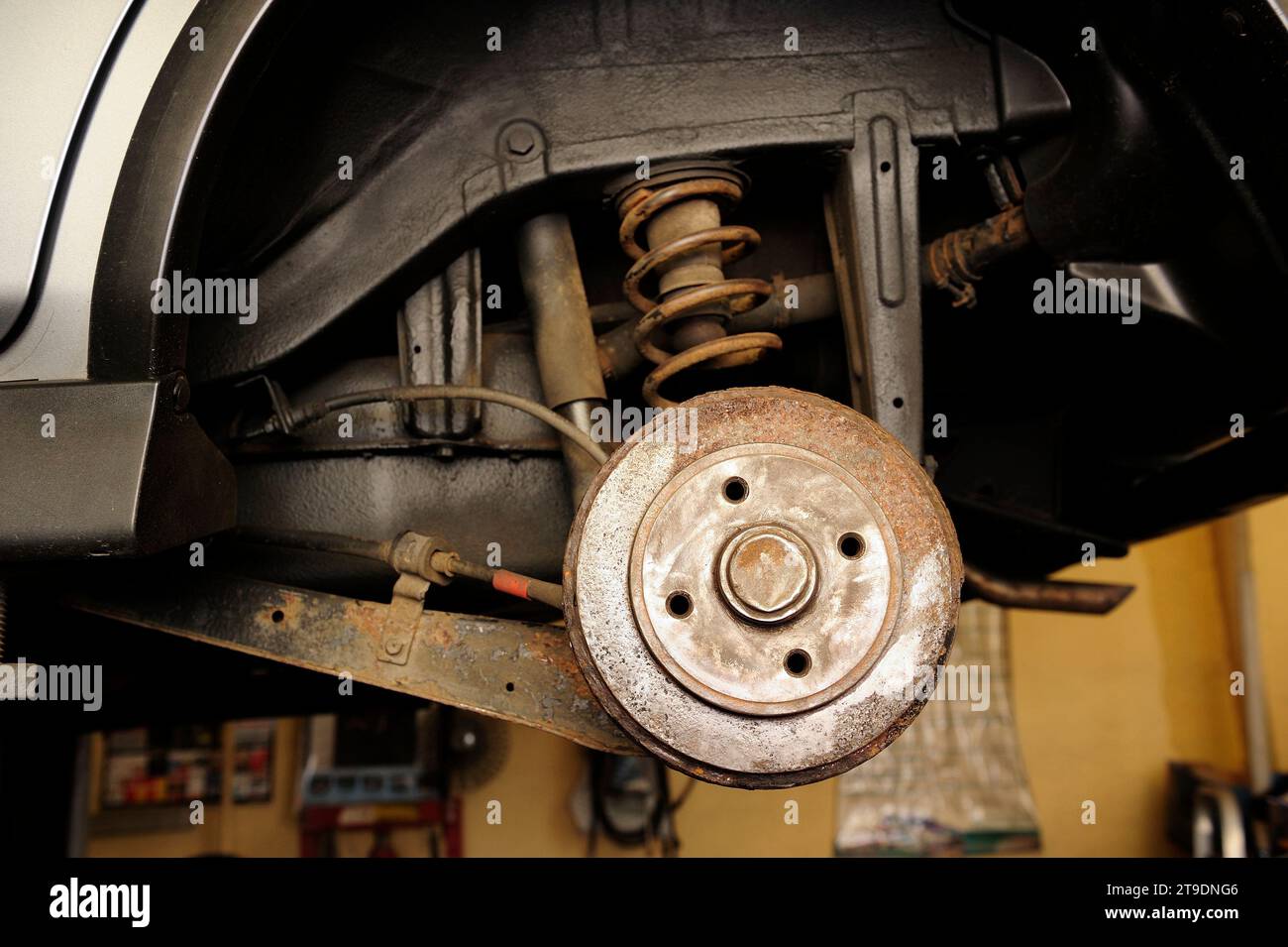 car, old brake discs, corrosion, safety, cars, used, workshop, work ...