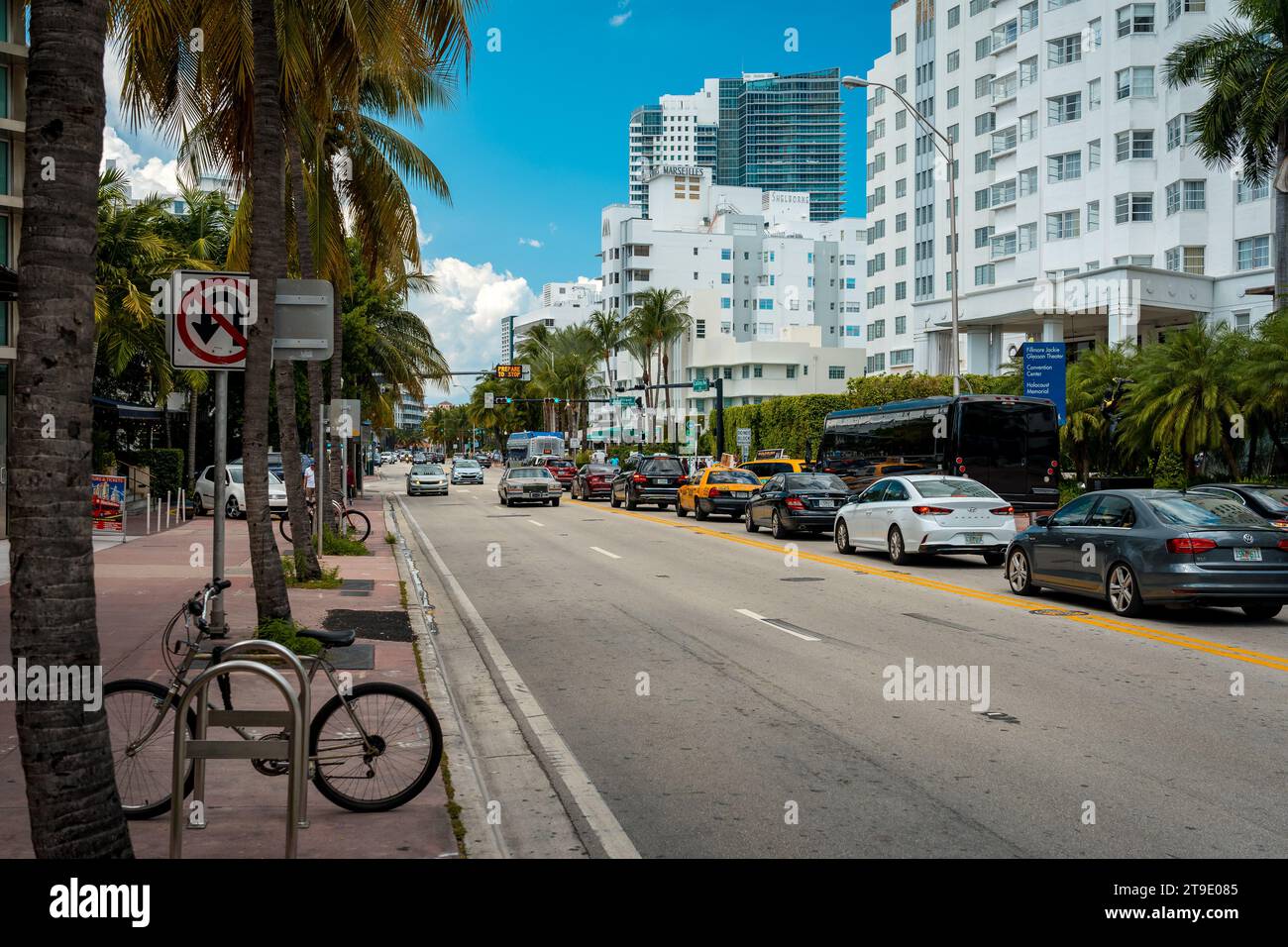 Miami Beach, Florida, USA - Streets of South Beach precinct Stock Photo ...
