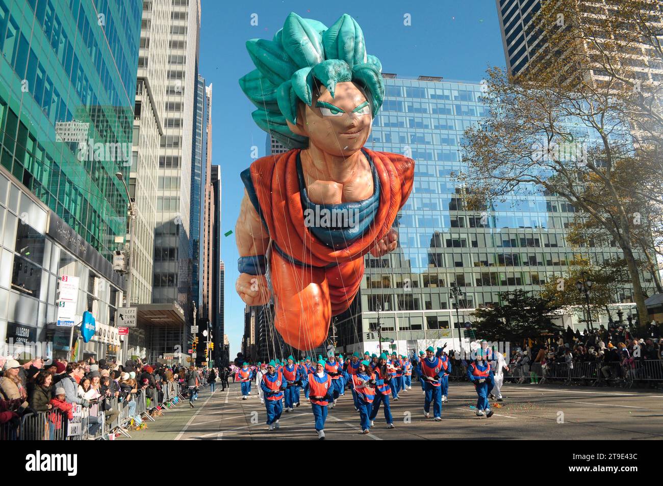 New York City, United States. 23rd Nov, 2023. A balloon of "Goku ...