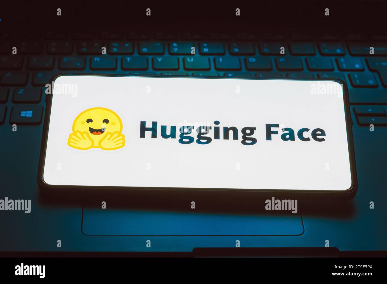 Hugging face logo hi-res stock photography and images - Alamy