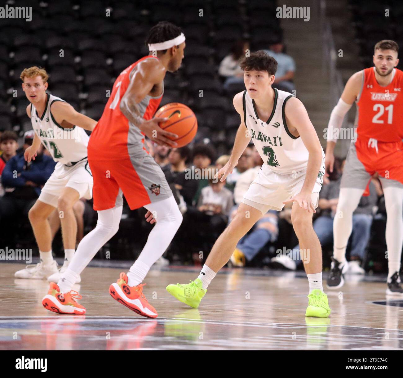 November 24, 2023 - Hawaii Rainbow Warriors guard Tom Beattie #2 ...