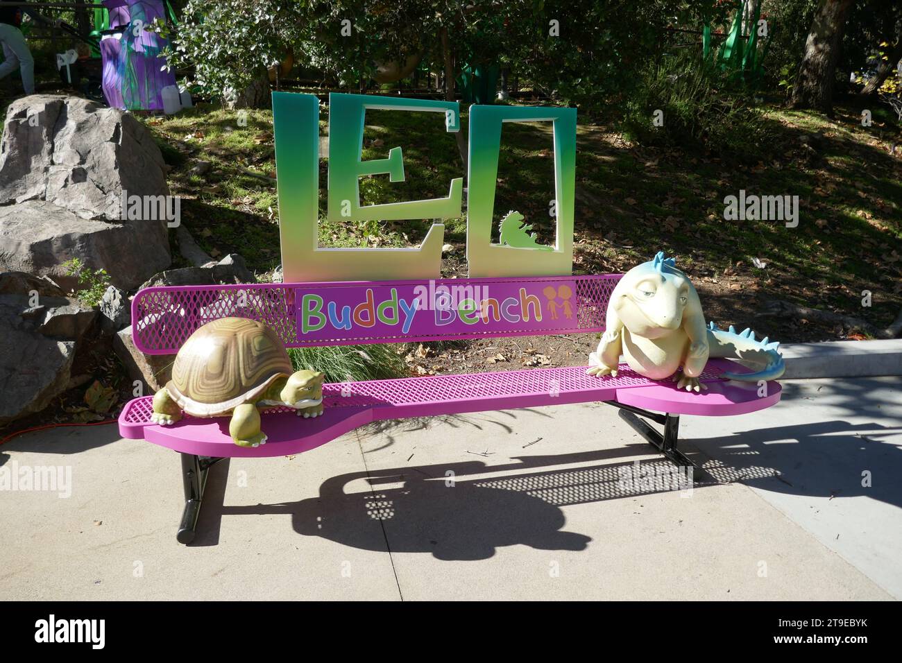 Los Angeles, California, USA 21st November 2023 Leo Movie Lizard Bench ...
