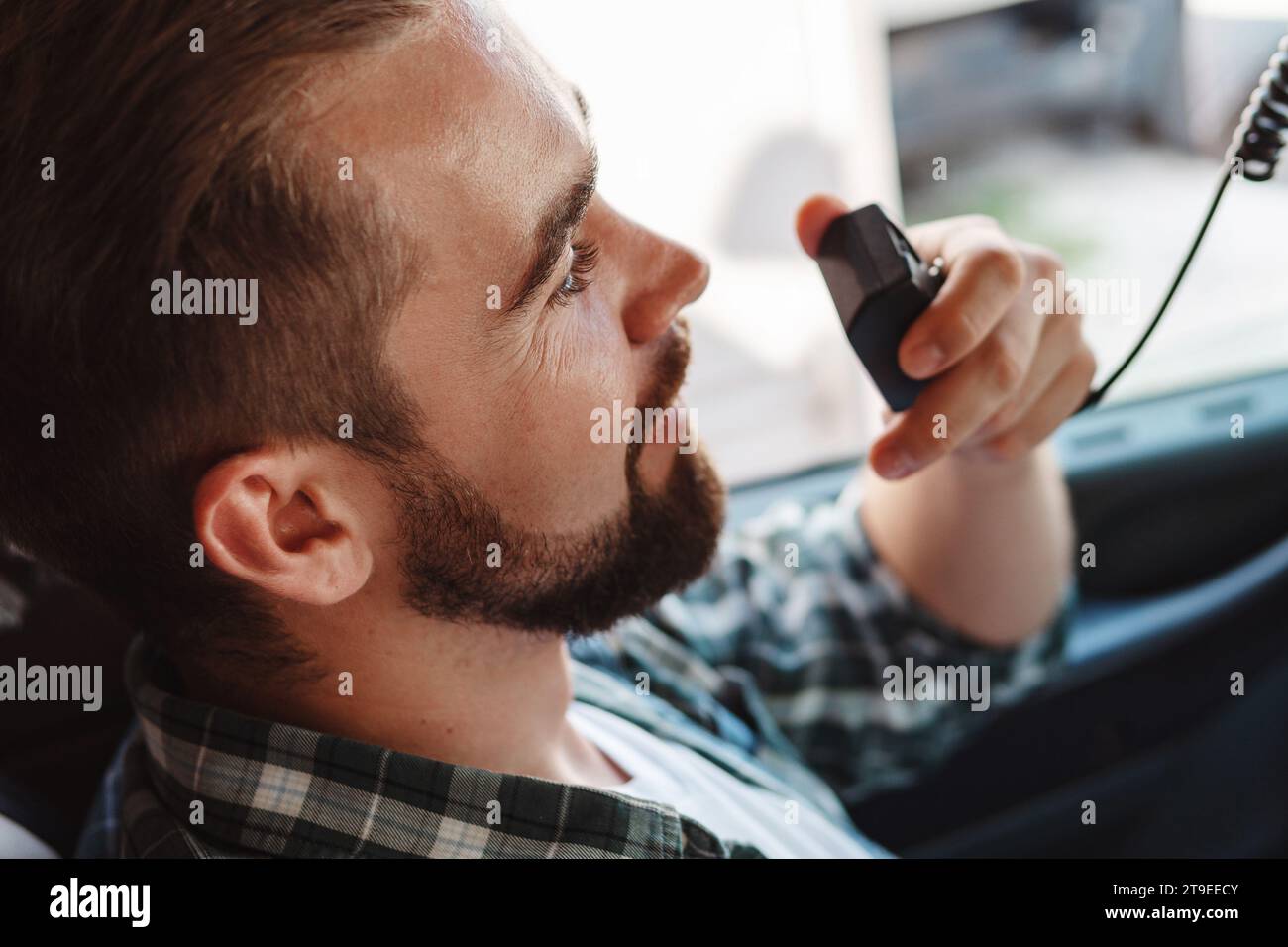 Cb radio and microphone hi-res stock photography and images - Alamy