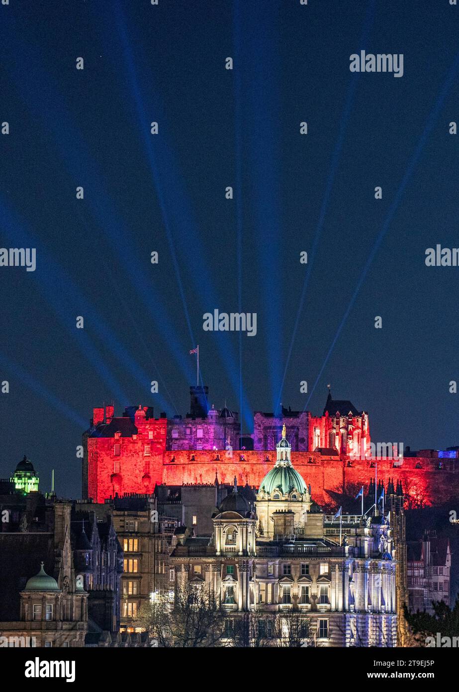 Lights and projections from Edinburgh Castle's 'Castle of Light: Magic ...